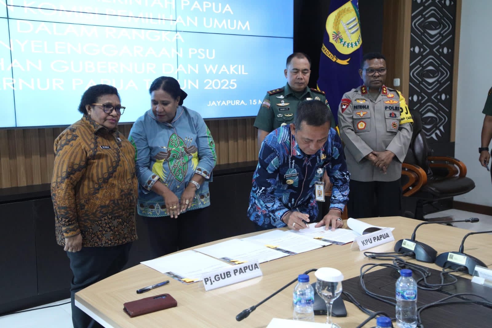 Ribka Pastikan APBD Provinsi Papua Siap Biayai Pelaksanaan Pemungutan Suara Ulang | Surau.co