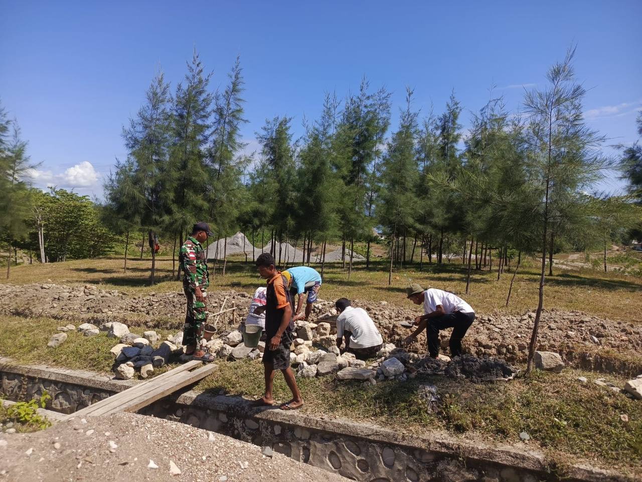 Pembangunan Taman Wisata Lokal di Desa Napan | Surau.co