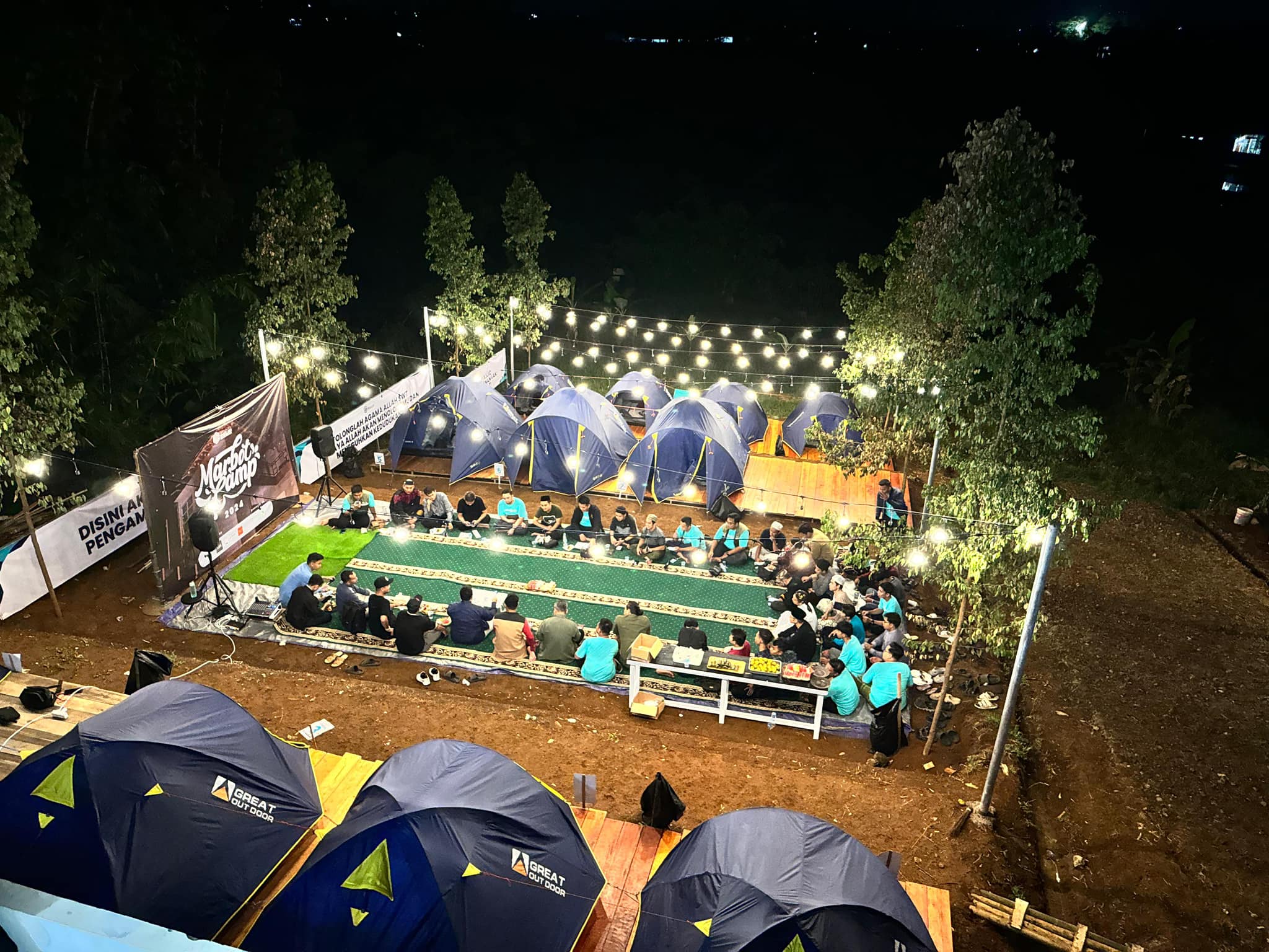 Deretan Masjid Pemuda yang Friendly, Ada Cafe hingga Camp | Surau.co